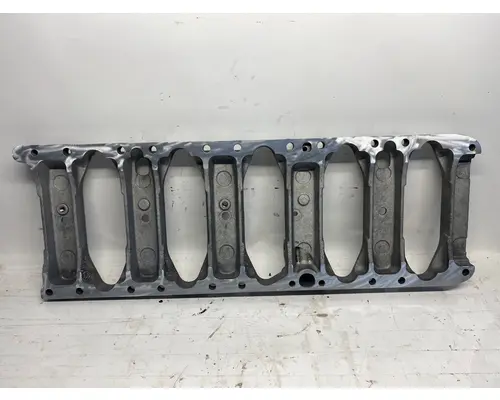 PACCAR MX13 Engine Block Plate OEM# 1867055 in Dorr, MI $216.00 #538-10196