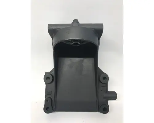 PACCAR MX13 Engine Filter Base OEM# 1067833 in Dorr, MI #536-10624