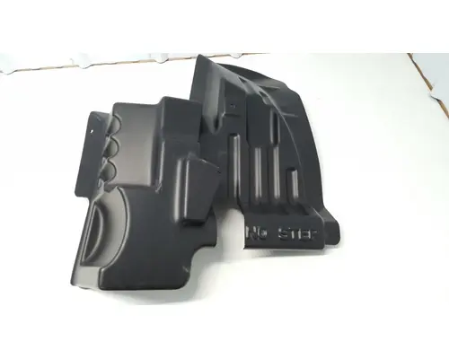 PACCAR R52-6050 Inner Fender Liner OEM# R526050 in OWENSBORO, KY #130472