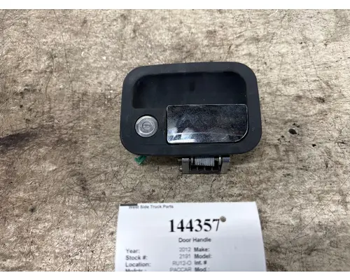 PACCAR R56-6009 Door Handle OEM# R566009 in OWENSBORO, KY #144357