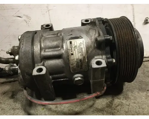 PACCAR Air Conditioner Compressor OEM# 4148X in Abbotsford, BRITISH ...
