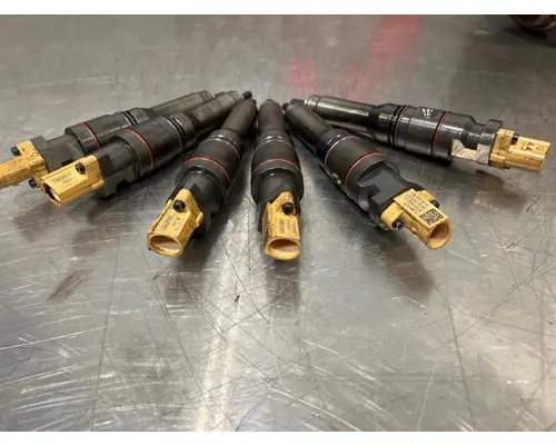 PACCAR Fuel Injector OEM# 2047600 in Abbotsford, BRITISH COLUMBIA #33742