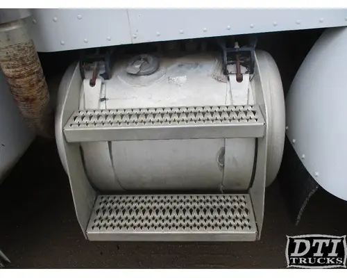 PETERBILT 330 Fuel Tank in Denver, CO $400.00 #42346