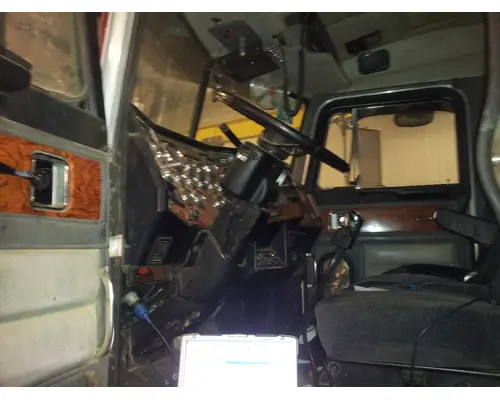 PETERBILT 379 Cab Assembly in JASPER, AL #25459