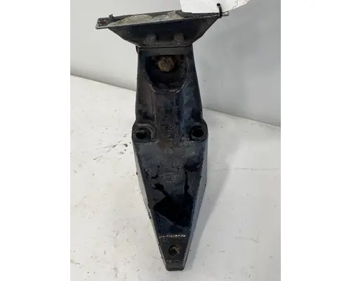 PETERBILT 379 Cab Mount OEM# 2016552M000E in Dorr, MI $216.00 #630-10852