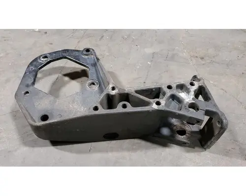 PETERBILT 379 Spring Hanger OEM# 02-03115R in SPOKANE VALLEY, WA $425. ...