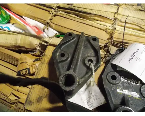 PETERBILT 379 Spring Hanger OEM# 1653735C2 in Holland, MI #18608