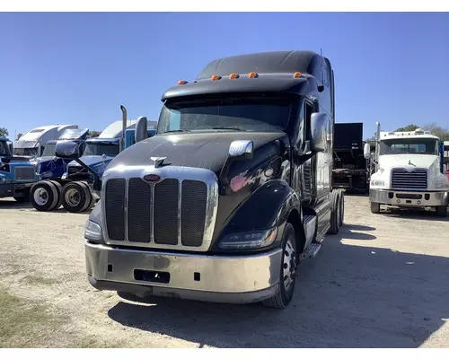 PETERBILT 387 Complete Vehicle in PORTER, TX #C-1980