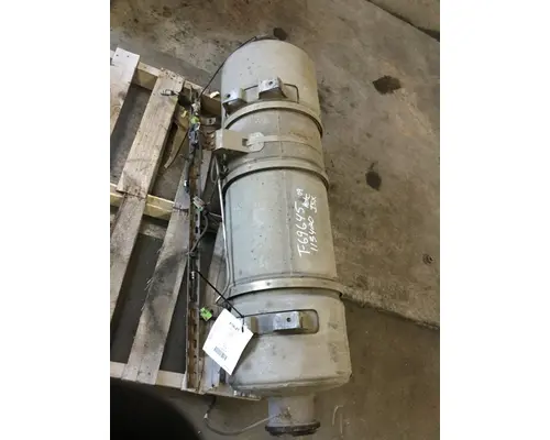 PETERBILT 387 DPF AFTER TREATMENT in Holland, MI #69645