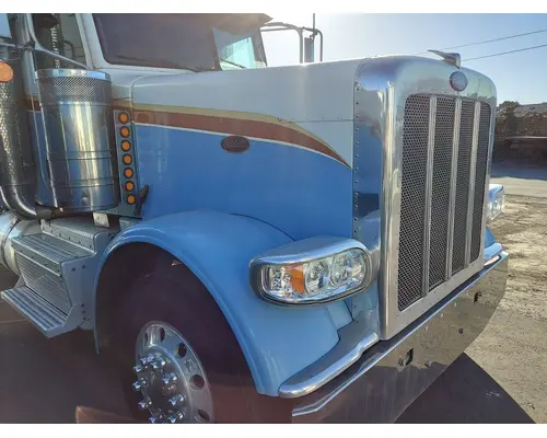 PETERBILT 388 HOOD in Stockton, CA #2227320