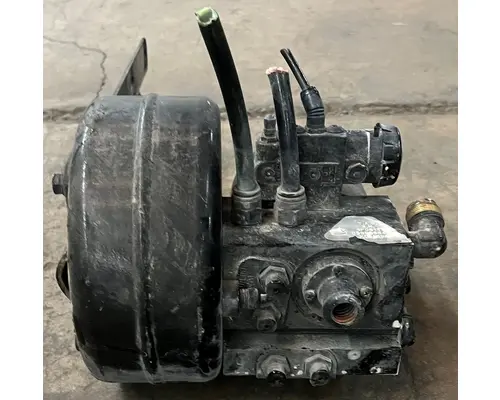 PETERBILT 579 Air Dryer OEM# K049196 in Spokane Valley, WA $115.00 #5190
