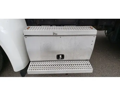 PETERBILT 579 Battery Box in Spokane Valley, WA #2282