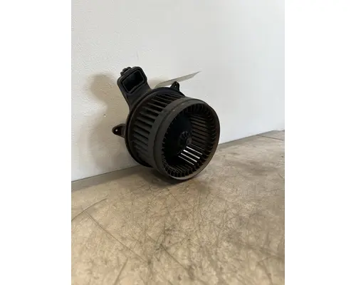 PETERBILT 579 Blower Motor OEM# W205700701 in Dorr, MI #615-10314