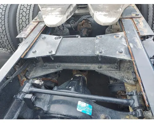 PETERBILT 579 CROSSMEMBER in Stockton, CA #2374926