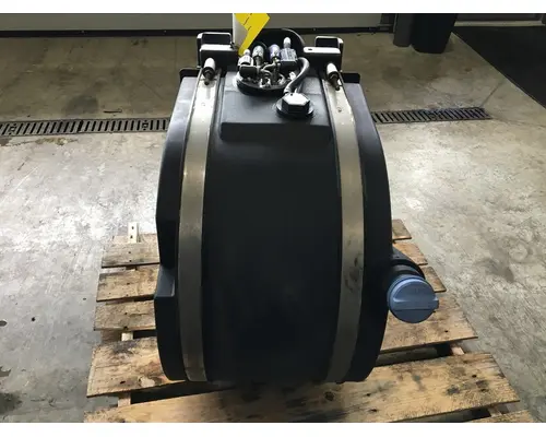 PETERBILT 579 DEF Tank in Dorr, MI #657-10186