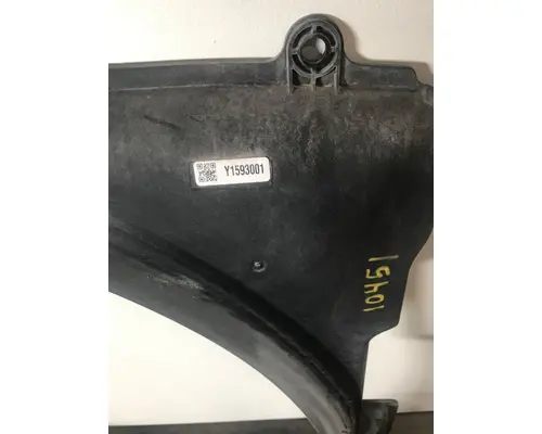 PETERBILT 579 Fan Shroud OEM# Y1593001 in Dorr, MI #642-10451