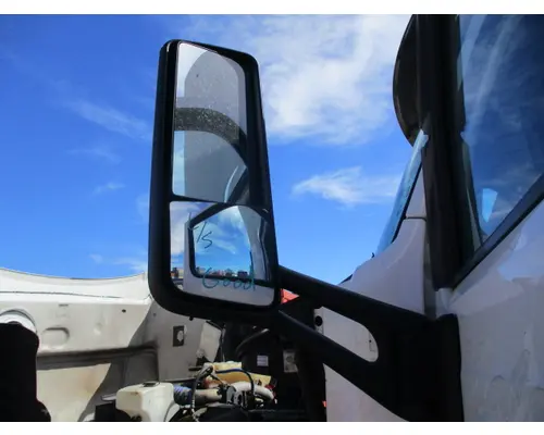 PETERBILT 579 MIRROR ASSEMBLY CAB/DOOR in Tampa, FL #2359300