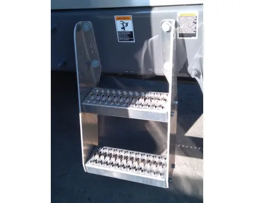 PETERBILT 579 Step,Frame OEM# N11-6040 A in Spokane Valley, WA #10758