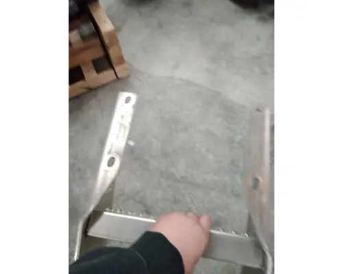 PETERBILT 589 LONG HOOD Step,Frame in SPOKANE VALLEY, WA $150.00 #12469