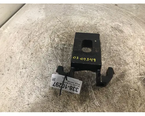 PETERBILT Air Trac Torque Rod Bracket OEM# 0307349 in Dorr, MI $250.00 ...