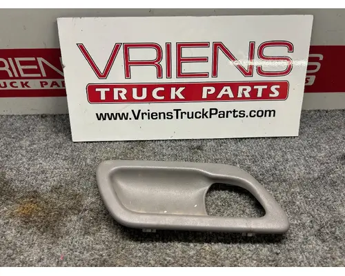 PETERBILT Door Handle OEM# S18-6032-281R in SALT LAKE CITY, UT $94.00 ...