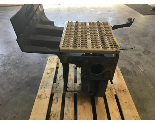 PETERBILT Frame Bracket in Dorr, MI #753-10100