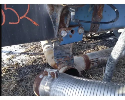 Peterbilt 379 Exhaust Bracket in Council Bluffs, IA $110.00 #25004897