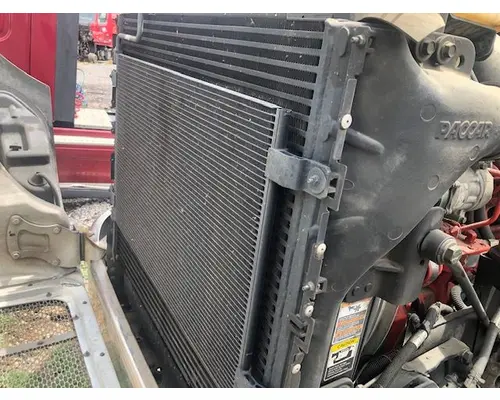 Peterbilt 384 Radiator in UCON, ID #51922-13