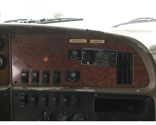 Peterbilt 387 Dash Panel in Spencer, IA $150.00 #24657974