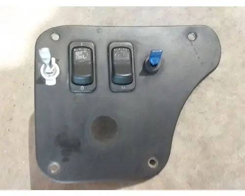 Peterbilt 387 Ignition Switch in Kearney, MO #P-557