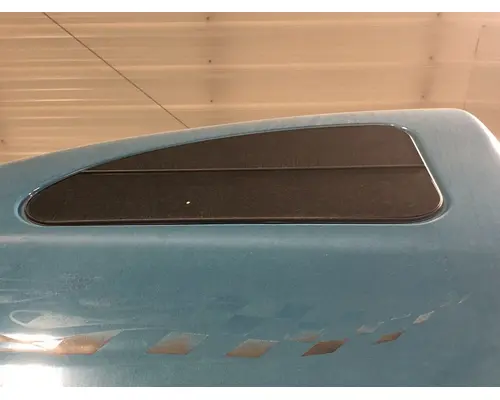 Peterbilt 387 Sleeper Window in Sioux Falls, SD $122.00 #25424277