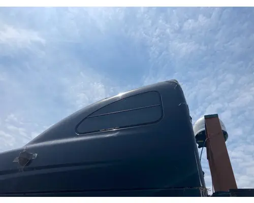Peterbilt 387 Sleeper Window in Kansas City, MO #25218752