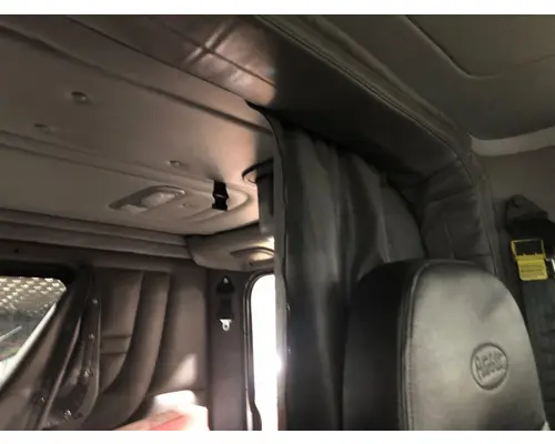 Peterbilt 389 Sleeper Boot in Spencer, IA #25139236