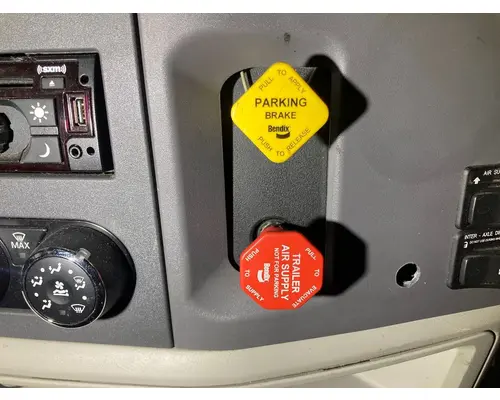 Peterbilt 579 Air Valve in Sioux Falls, SD $122.00 #25475089