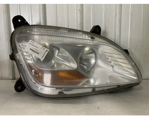 Peterbilt 579 Headlamp Assembly OEM# P54-6102-10000R in Winamac, IN ...