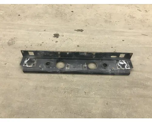 Peterbilt 587 Crossmember in Spencer, IA $300.00 #24753196