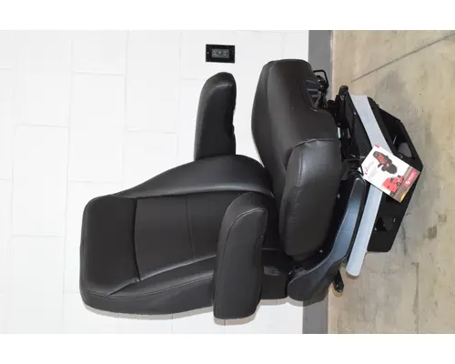 SEARS SEATING Atlas II PC Seat OEM# 2DM18X0BSNNN in Dorr, MI #616-12031