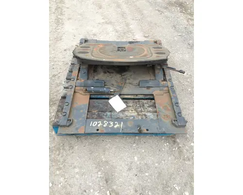 SIMPLEX AIR SLIDE Fifth Wheel in FITCHBURG, MA $350.00 #1028321