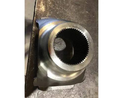 SPICER 1810 END YOKE OEM# 6.5-4-4631-1 in Toledo, OH $175.00 #2218263