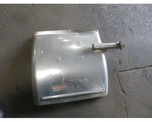 Universal Universal Fender in Kankakee, Illinois #P-3147