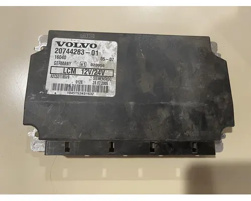 VOLVO 20744283-01 ECM in LINDEN, NJ #T2028
