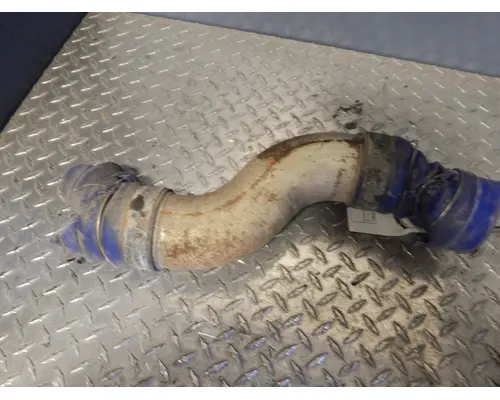 VOLVO 670 Air Intake Pipe OEM# 21659720 in Holland, MI #39300