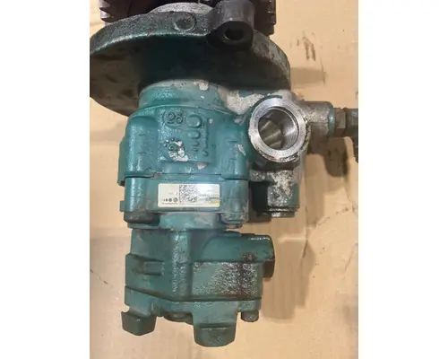 VOLVO D13 SCR Power Steering Pump OEM# 7018955153 in Abbotsford ...