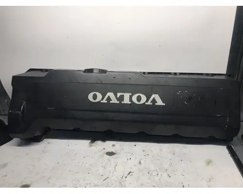 VOLVO D13H Valve Cover OEM# 20740683 in Dorr, MI #556-11210