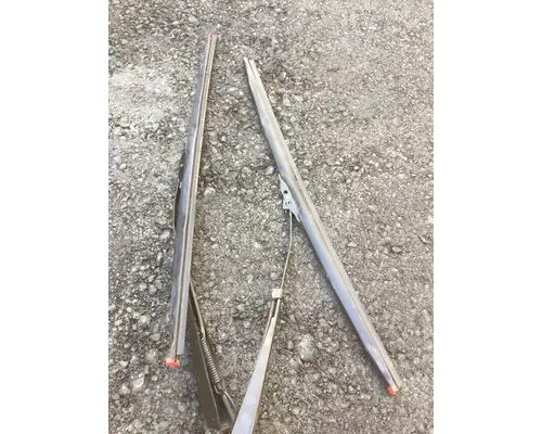 VOLVO VN670 Wiper Motor, Windshield OEM# 82736804 in Abbotsford ...