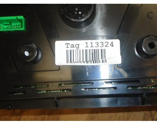 VOLVO VNL_22805586 Instrument Cluster in Alamo, Texas #113324