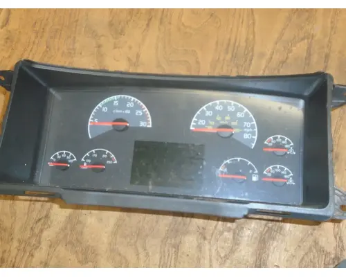 VOLVO VNL_22805586 Instrument Cluster in Alamo, Texas #113324