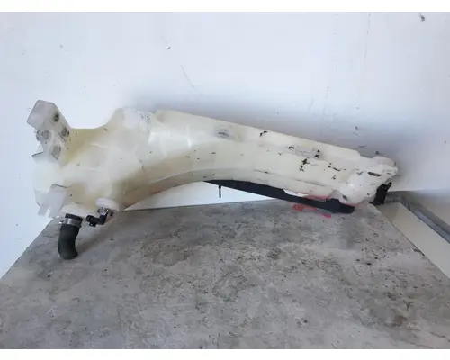 VOLVO VNL Gen 2 Coolant Reservoir OEM# 21846997 in Dorr, MI #619-11417