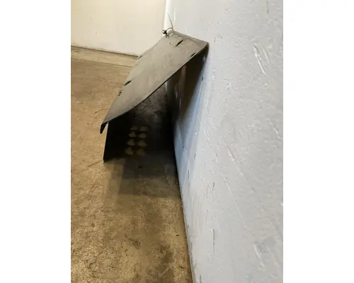 VOLVO VNL Gen 3 DPF Cover OEM# 22611075 in Dorr, MI $100.00 #696-10192