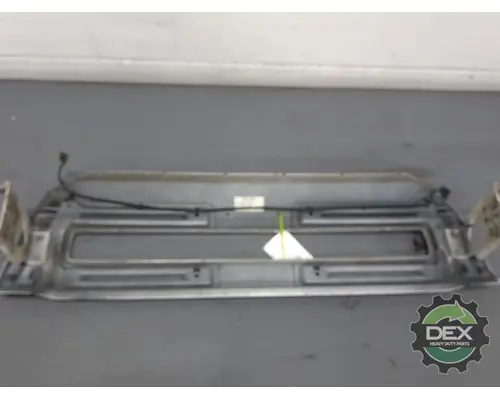 VOLVO VNL version 2 8611 bumper, front OEM# 82728568 in Advance, NC #676462